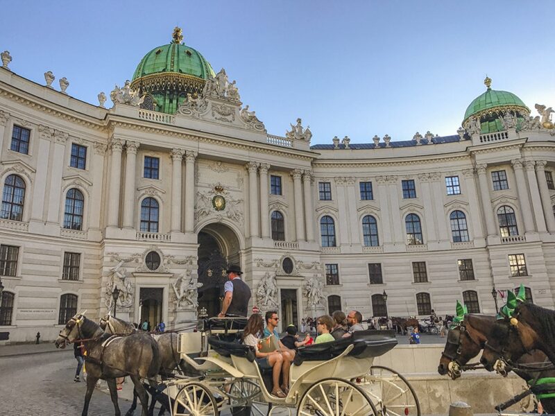 Kinh nghiệm du lịch Vienna Áo - Chibikiu